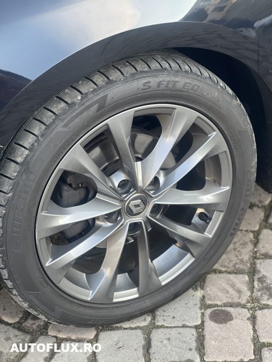 Renault Megane 4 Hatchback, automat, 2018 » Anunțuri AUTO